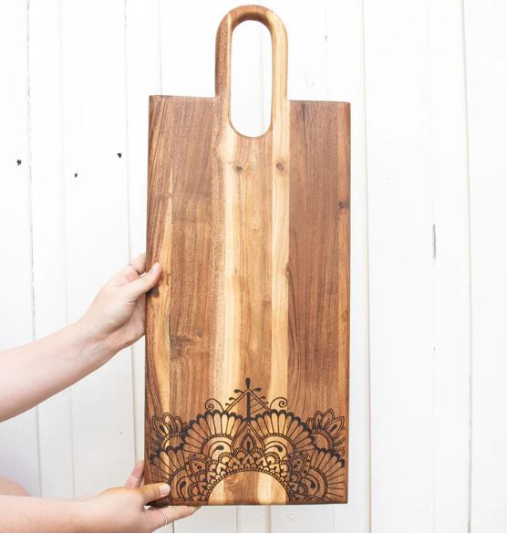Willow timber serving board – Home and Afar